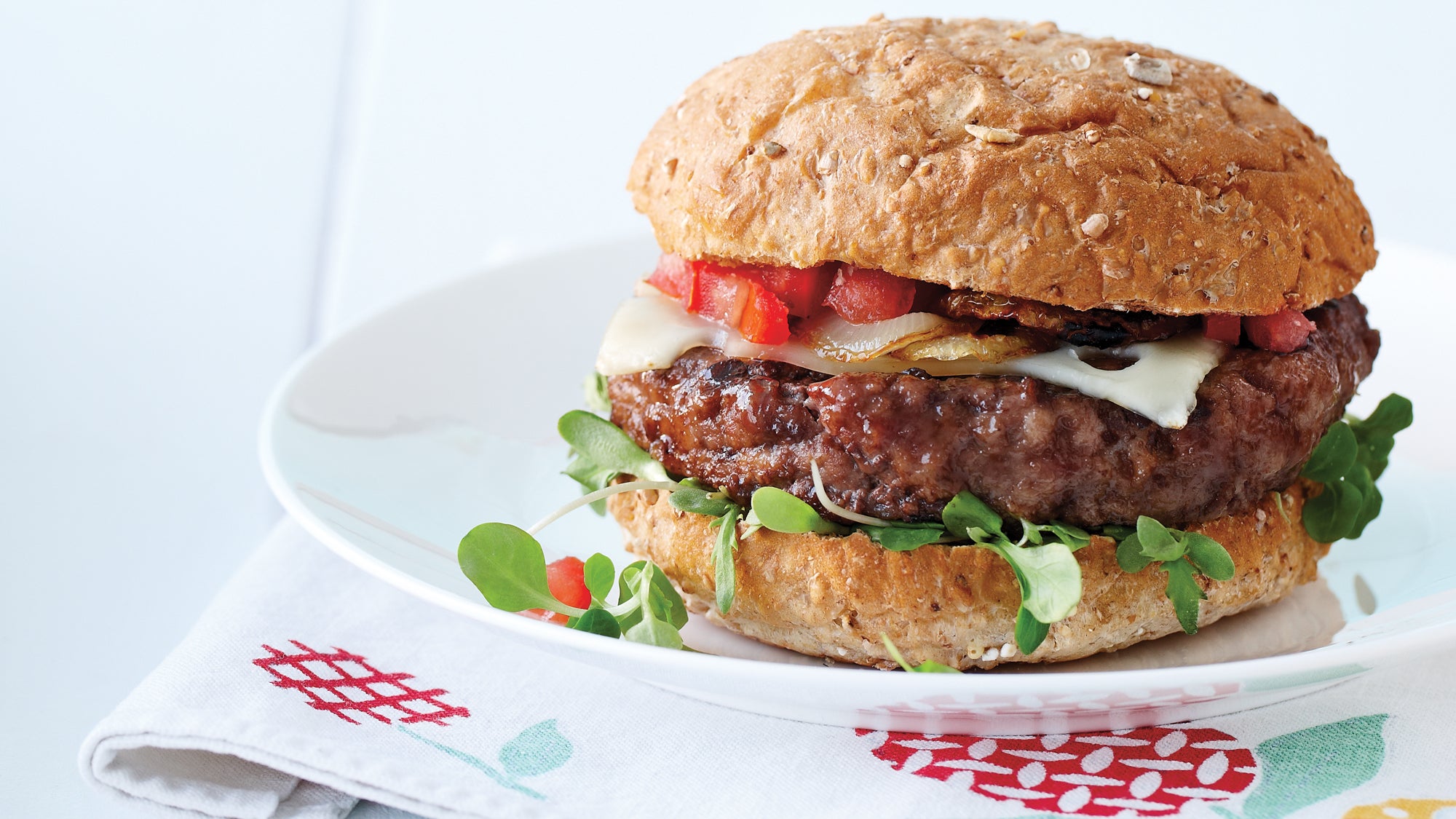 Lean Burger Recipe | Clean Cookout Recipes