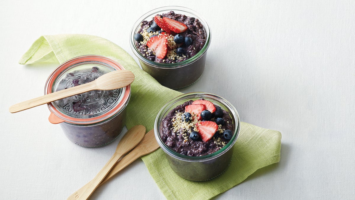 Purple Porridge with Teff & Blueberries | Clean Breakfast Recipes