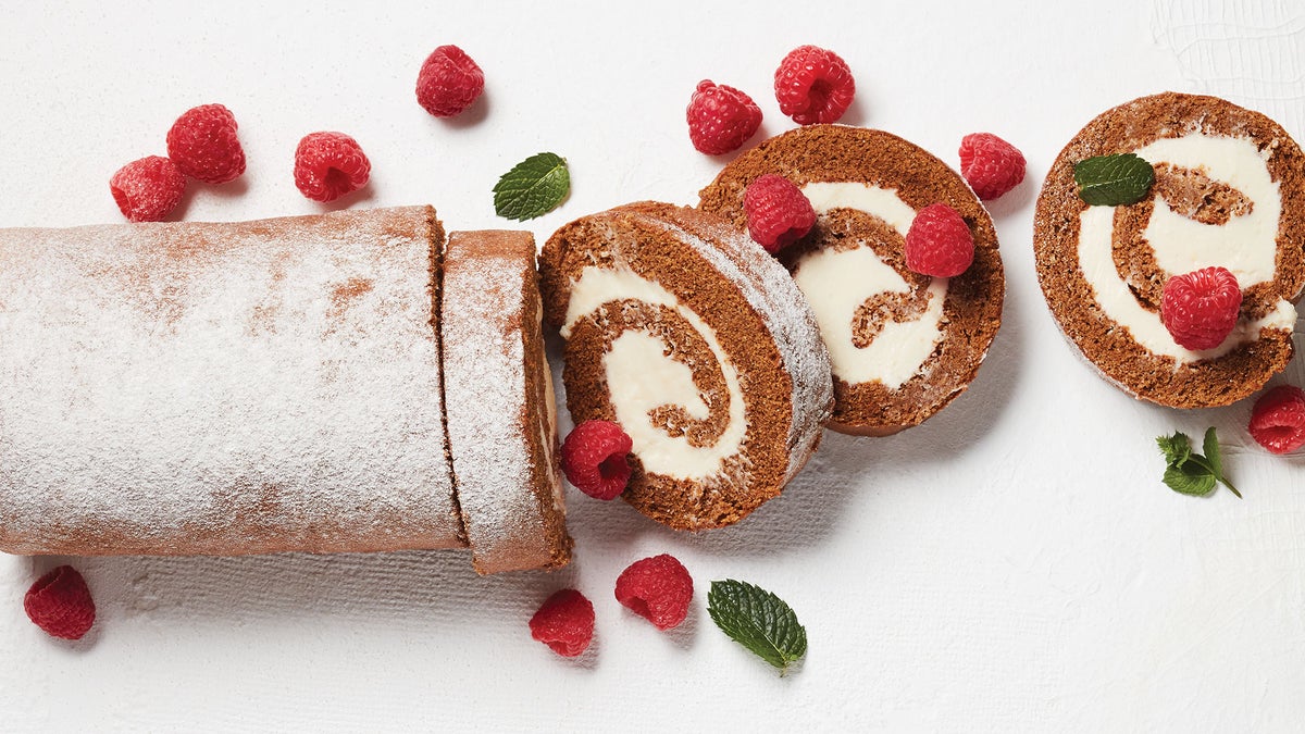 Gingerbread Roll with Ginger Cream Cheese Filling Recipe | Clean ...