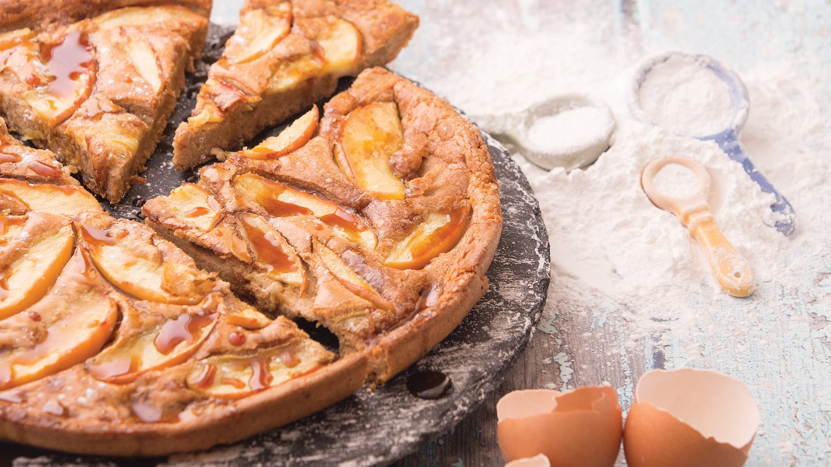 The Genius (Splatter-Proof) Way To Make Pancakes - Clean Eating