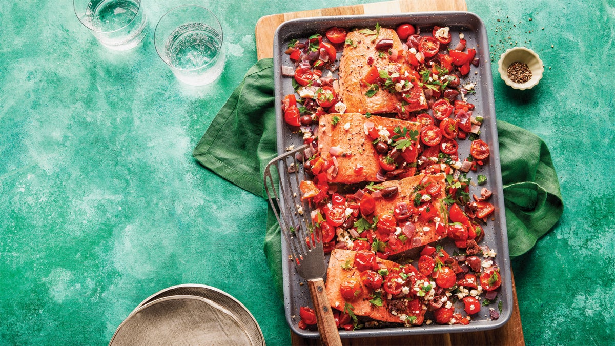Need an Energy Boost? This Mediterranean Baked Salmon Will Deliver ...