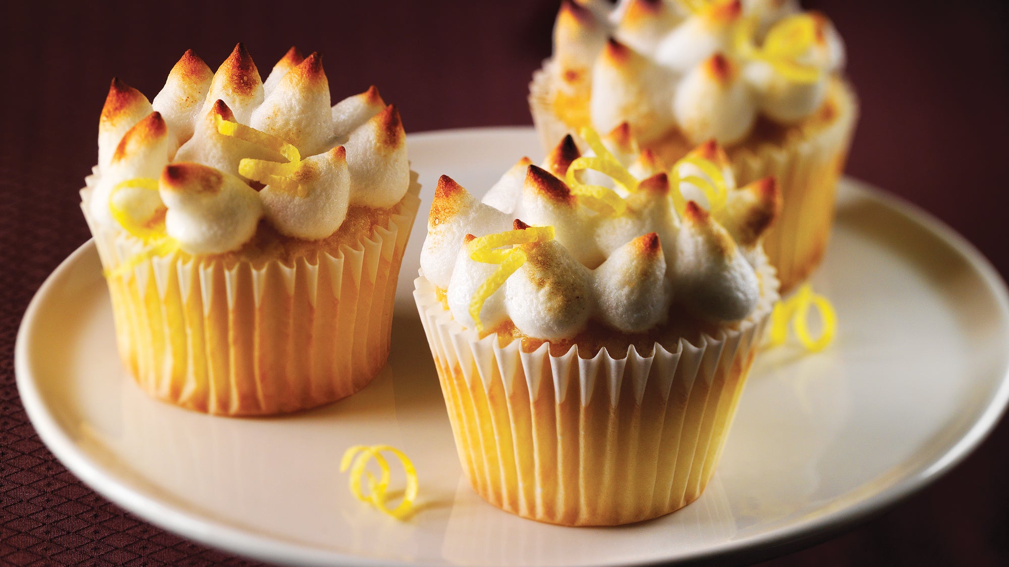 Lemon Meringue Cupcakes